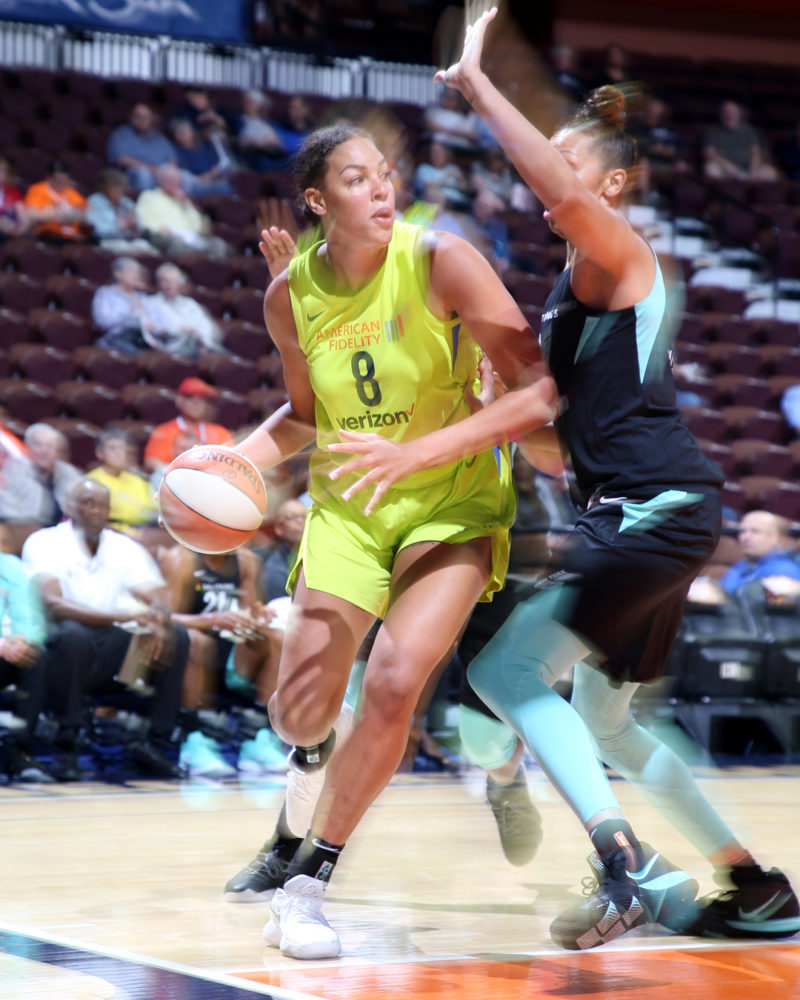 Cambage's strong, unstoppable inside game for Dallas holds off Seattle