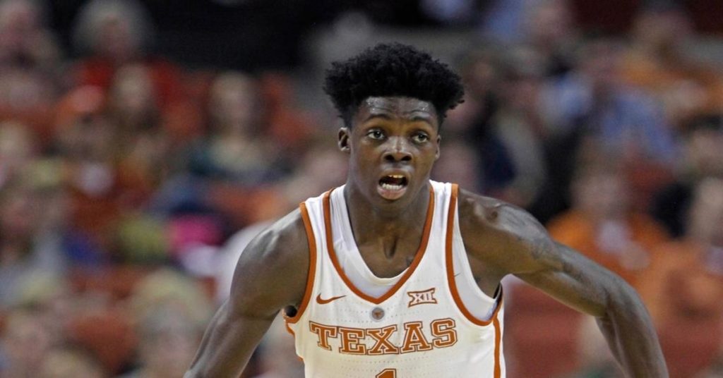 Texas’ Jones embracing being ‘cancer survivor,’ after finishing chemo ...