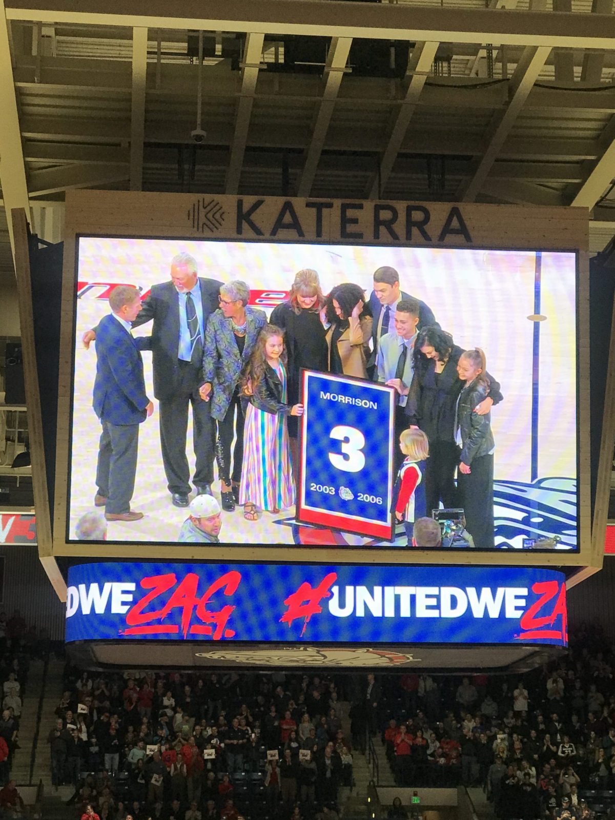 No. 3 Gonzaga steamrolls San Diego; Zags celebrate former player Adam ...