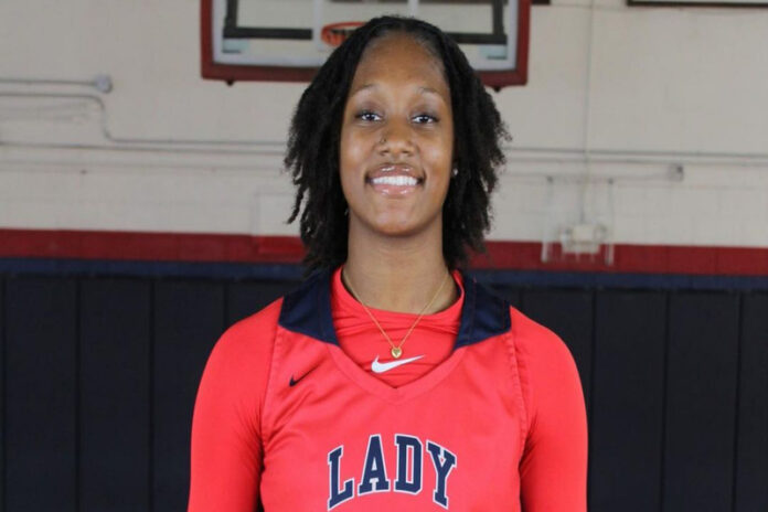 Star Janiah Barker committing Thursday; top recruits close to deciding